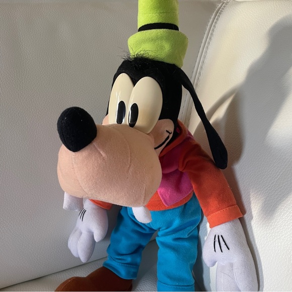Disney | Toys | Vintage 995 Disney Store Goofy Stuffed Animal Plush ...